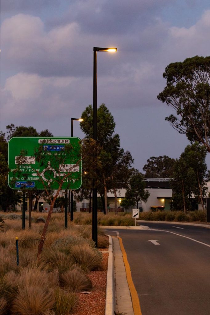 Adelaide Airport – iPoles